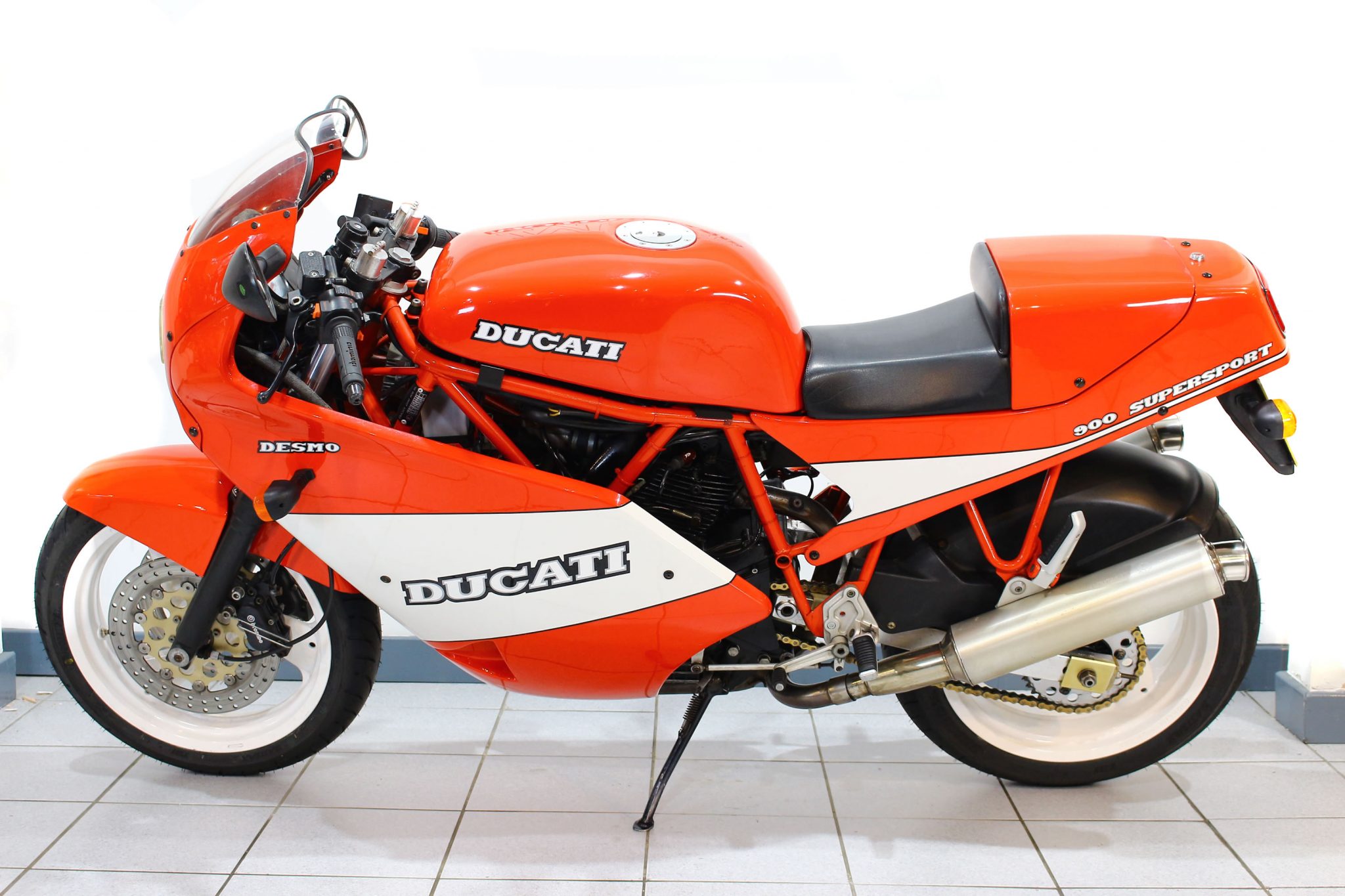 Ducati 900 Supersport - M&S Motorcycles Newcastle
